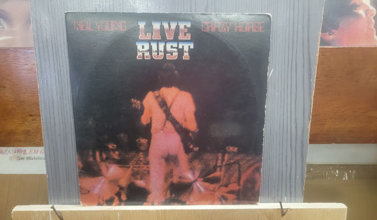 Neil Young And Crazy Horse - Live Rust (LP Duplo Nacional) - Óliver Discos